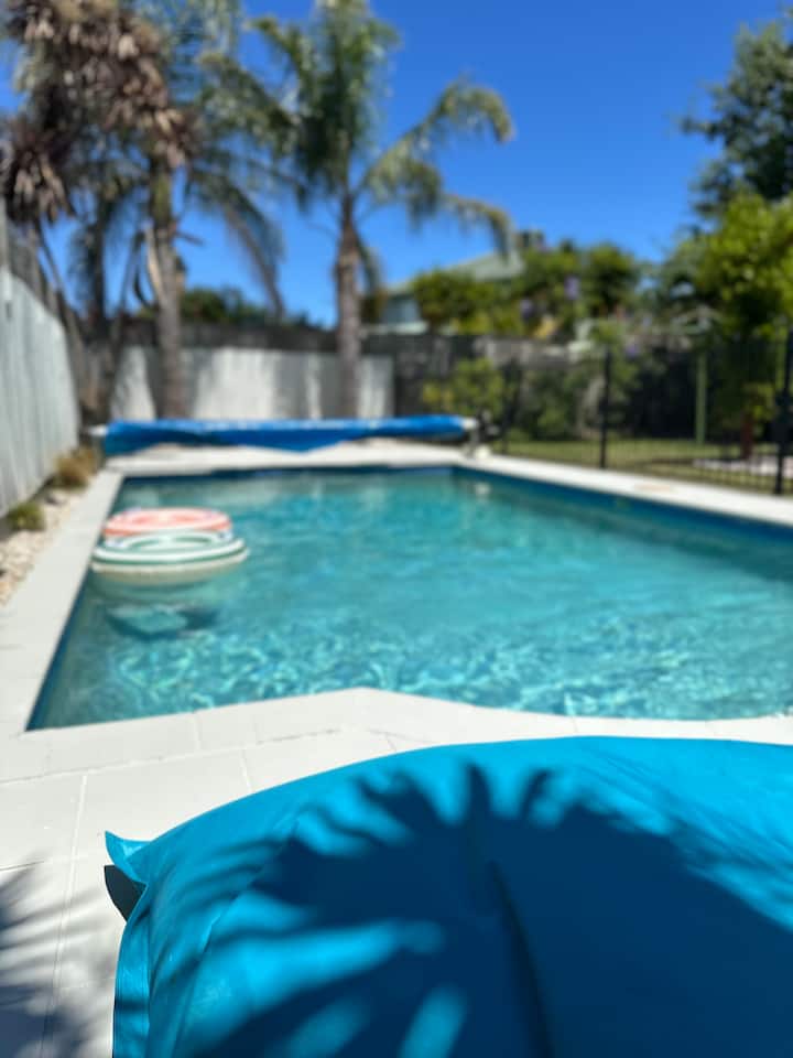 The Littlecroft Family Escape | Pool, Games, Shops - Cranbourne