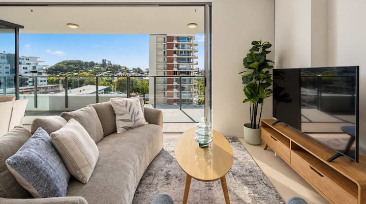 Coastal Oasis ~ Quiet Hideaway Near Beach & Cafés - Coolangatta