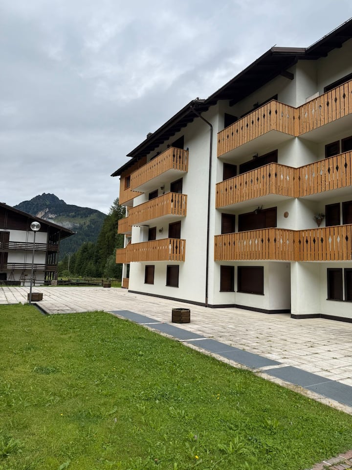 Flowery House Canazei - Alta Badia