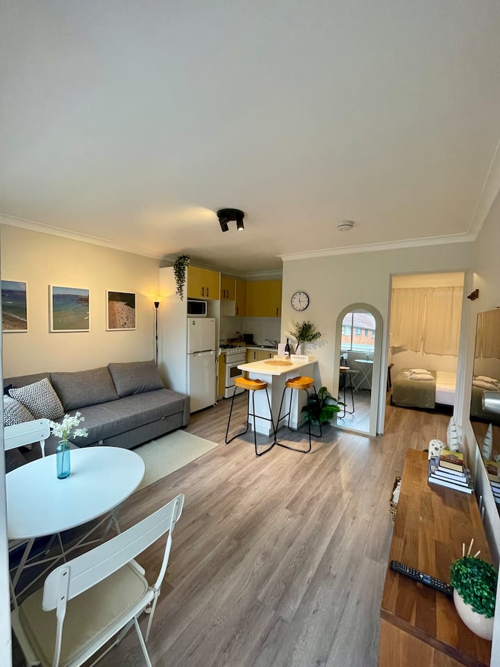 Stylish 1-bed | Flat Walk To North Manly - 맨리