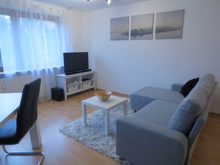 Moderne 2-zimmer-wohnung – Top Lage & Ruhig - Sindelfingen