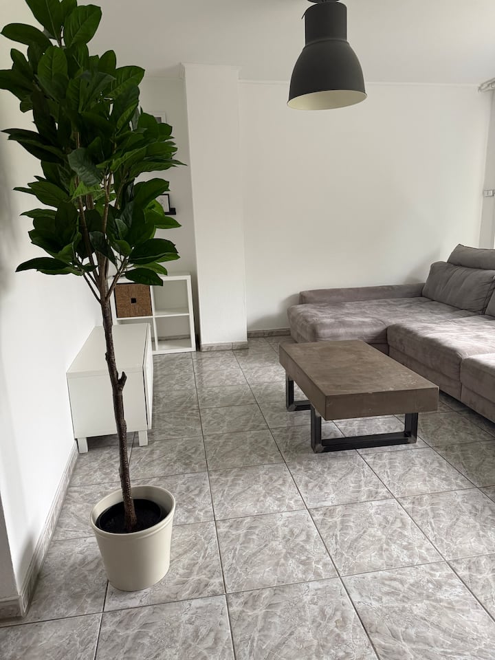 Maisonettewohnung Mit Balkon In Seenähe - Hürth