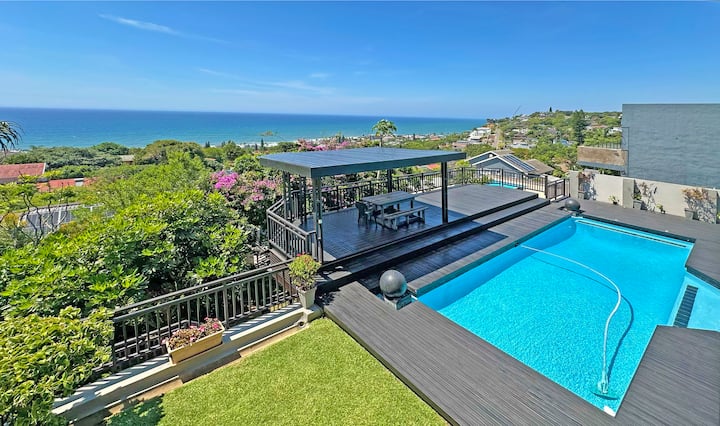 Ballito Seaside Villa, Poolside Paradise - Dolphin Coast