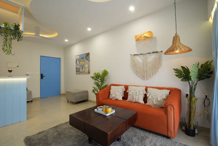 Luxury Flat In Candolim L Walk-in Distanceto Beach - Goa