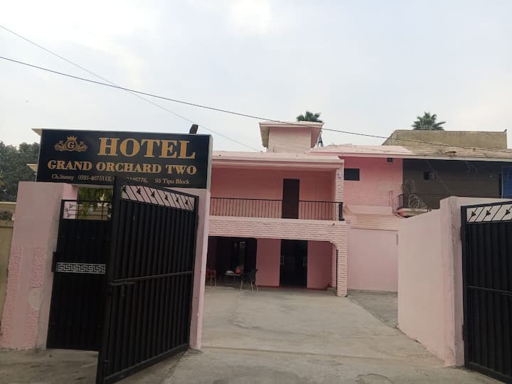 Hotel Grand Orchard Two - Lahore