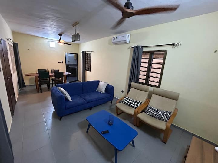Villa Familiale Avec Jardin Proche De Corniche Est - Cotonou