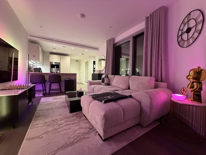 Battersea Luxe 1br Sky Suite Rooftop Pool & Gym - London