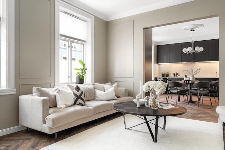 Klassisk Leilighet Med God Standard I Sentrum - Trondheim