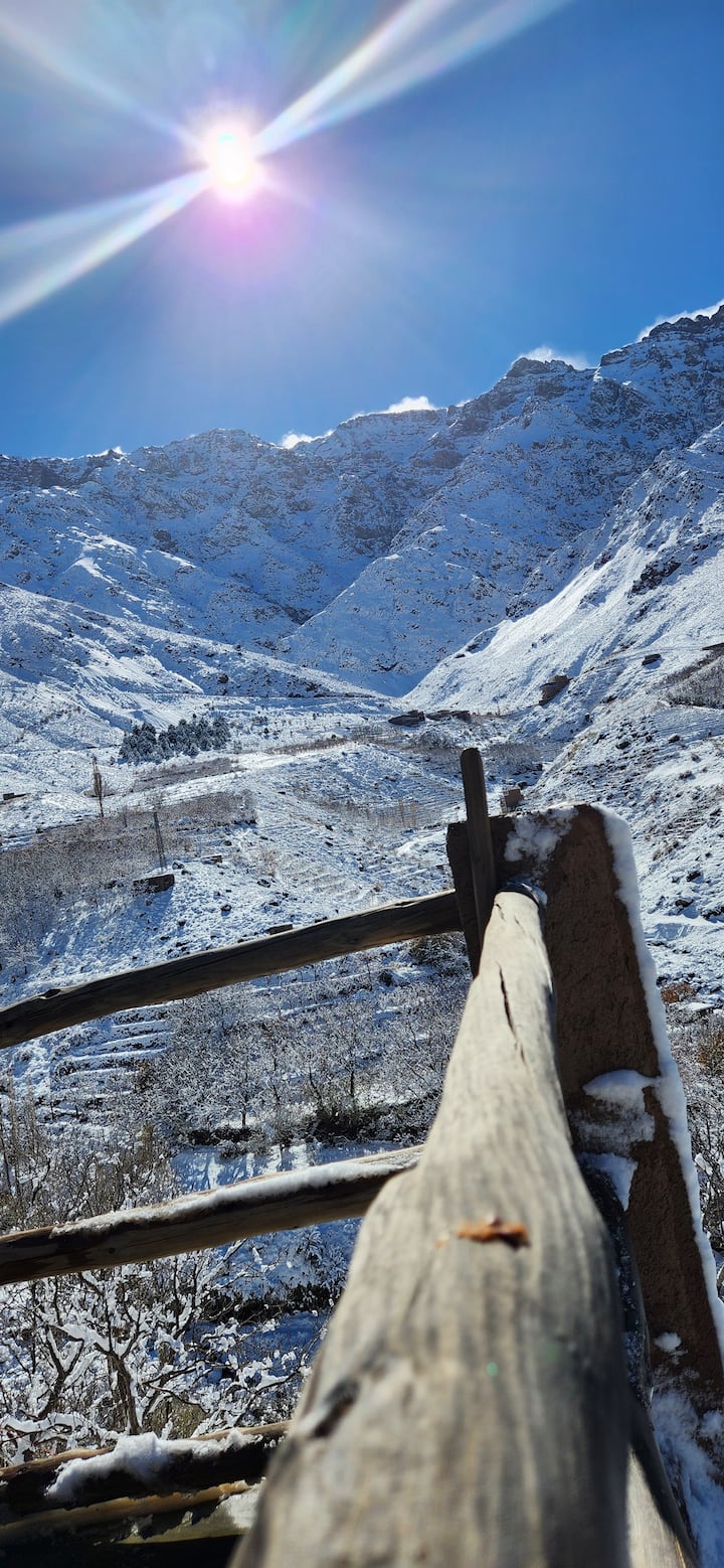 دوار وانسكرة - Oukaimeden