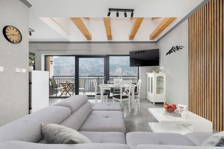 Szkolna 26 | Sunny Apartment | Parking - Szczyrk