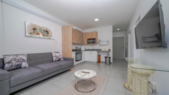 Tranquil 2br In Sheffield Beach, Ballito. - Dolphin Coast
