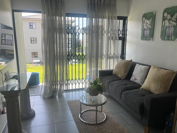 Tranquil 2br In Sheffield Beach, Ballito. - Dolphin Coast