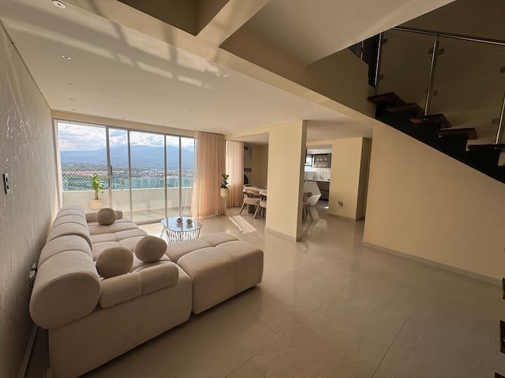 Penthouse En La Altura, Amplio De Lujo Inigualable - Cúcuta