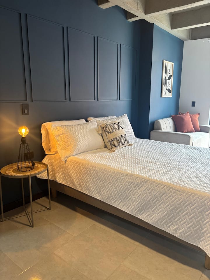 Moderno Loft Con Balcón & Café - Medellín