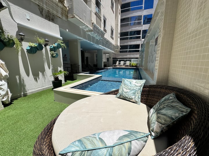 Quadra Do Mar Meia Praia 3 Suítes Lazer Completo - Porto Belo