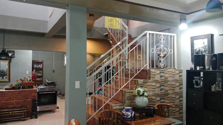 Kuya Brye Home Accomodation -5 Min Away From Sm. - Daet
