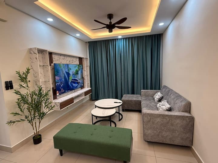 Modern Luxe Sentul Residence | Cozy Comfort Gate - Setapak