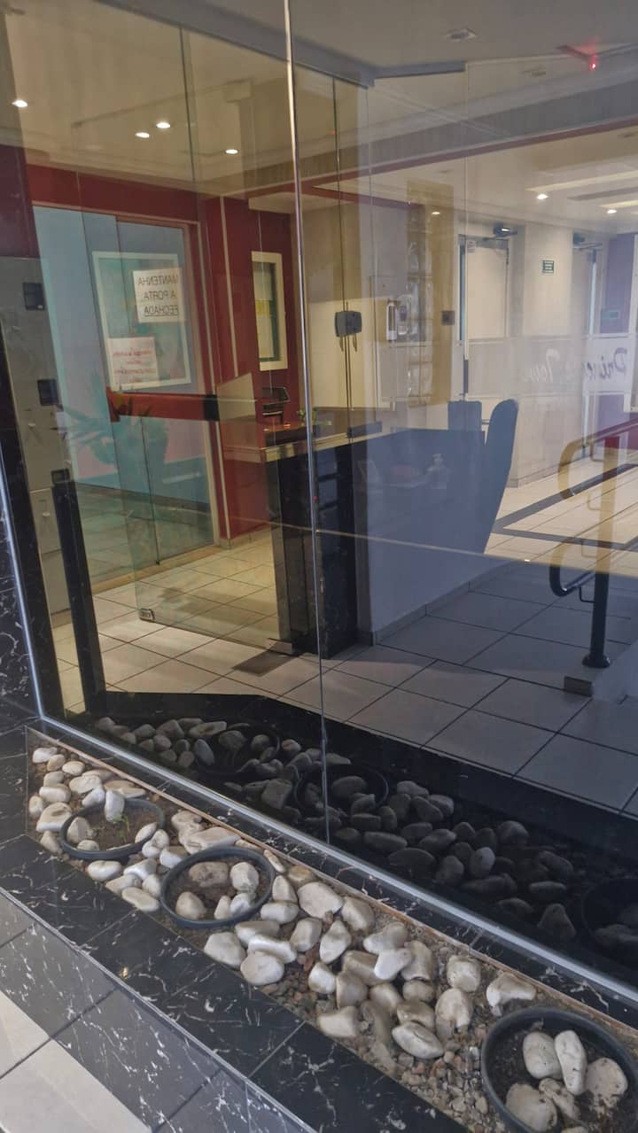 Apartamento Aconchegante E óTima Localização - Curitiba