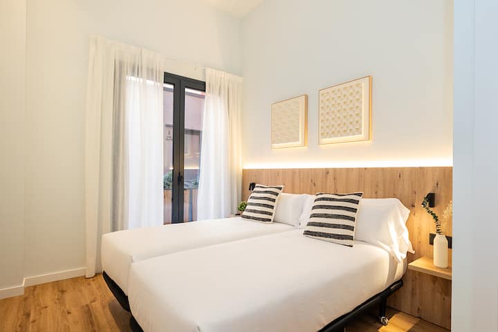 Apartamento 1 Dormitorio Terraza- Brabo Apartments - L'Hospitalet de Llobregat