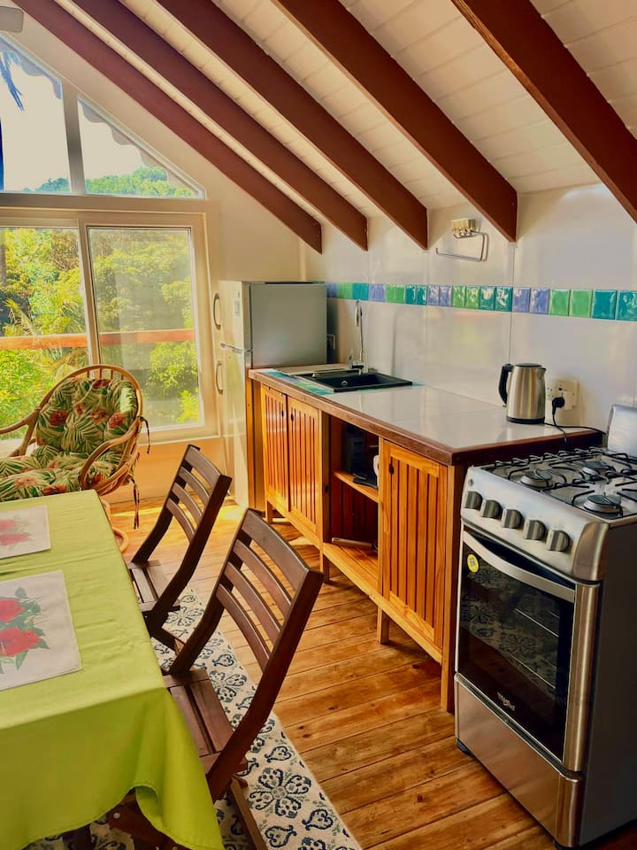 Loft Apartment In The Trees - Grenada
