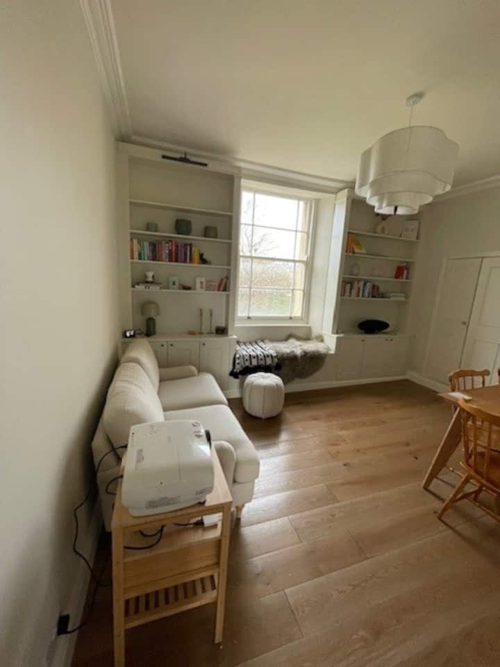 2-bedroom Flat In Heart Of Clifton Village - Bristol