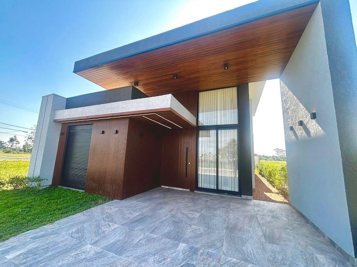 Casa Alto Padrão Em Condomínio Fechado. - Xangri-Lá