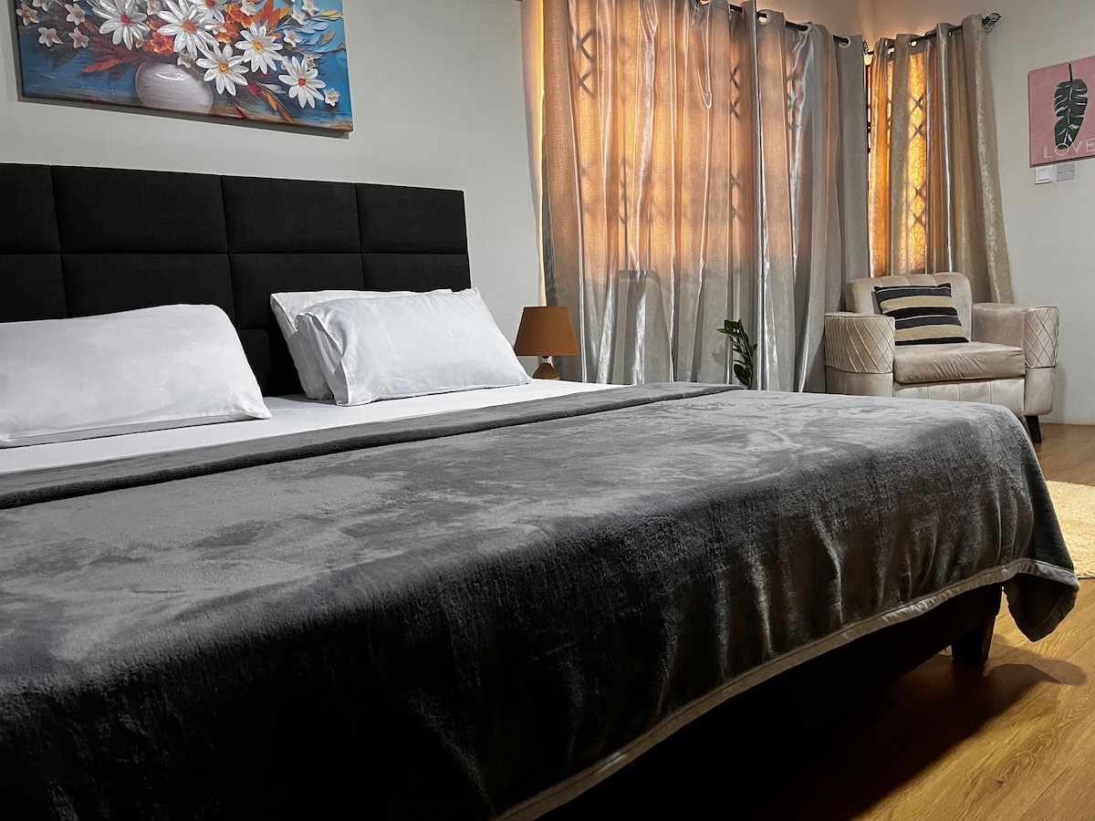 Chambre de 26 m² près de Labadi Beach, Labone, Osu, Spintex - Chambres ...