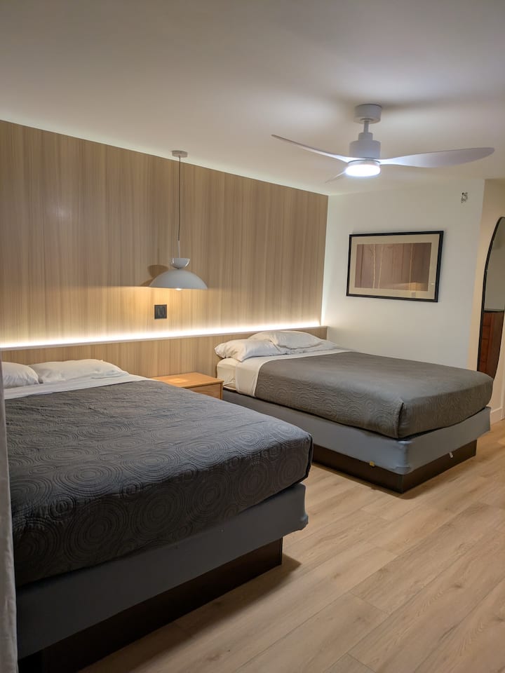 Double Room In South Lake Tahoe- Sleeps 4 - South Lake Tahoe, CA