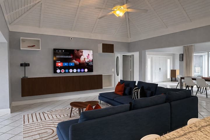 Bright Modern 3br • Spacious • Entire Home - Tamarac