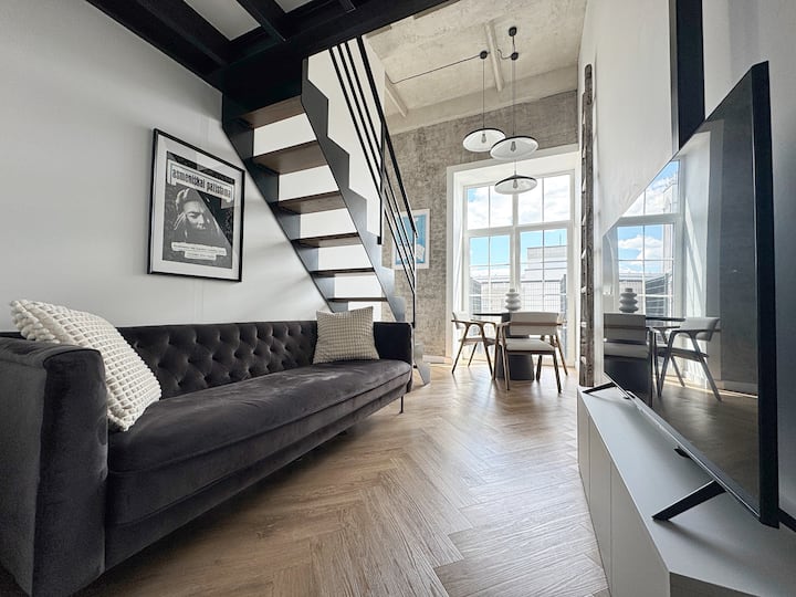Stylish Radio City Loft In Kaunas Center - Kaunas