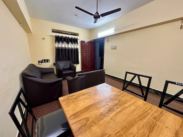 Zion’s Homestay3”
10 Min To Meenakshi Amman Temple - Madurai