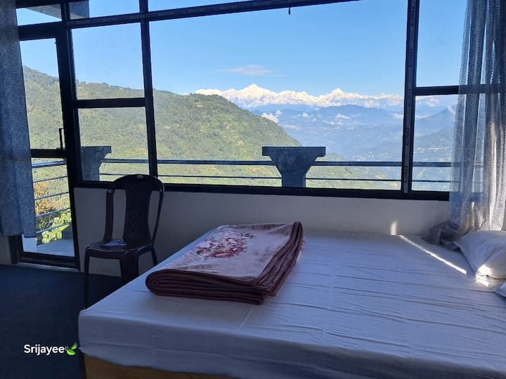 Himalayan Cloudscape Stay – Peace In Nature’s Lap - Lava