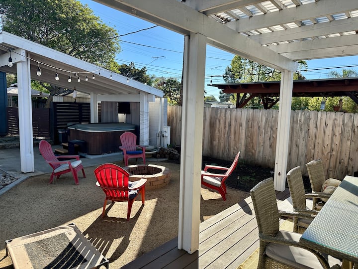 La Mesa Cozy Home With Yard + Hot Tub - La Mesa, CA