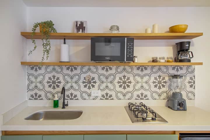 Cocina Completa+ac+auto Check In+escritorio+wifi - Medellín