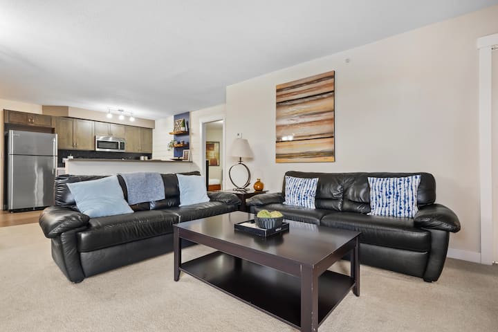 Trail & Tide | Outdoor Pool/hot Tub | Lake | Gym - Invermere