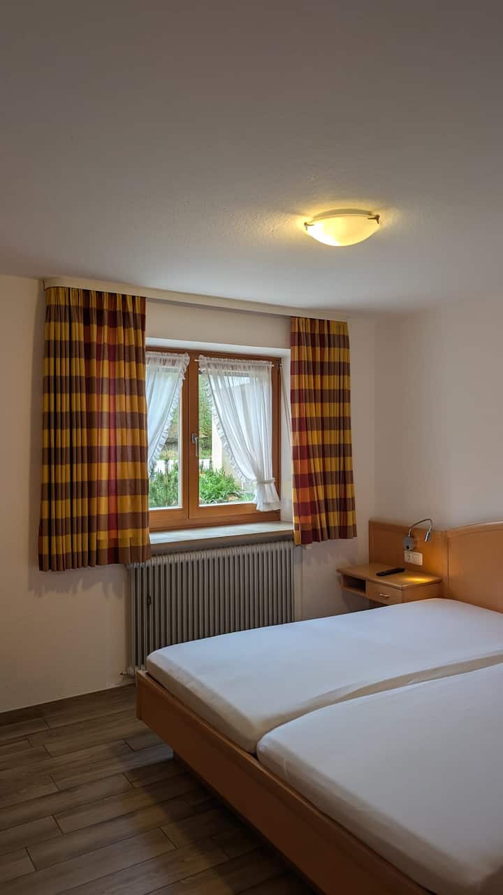 Low Budget Bergsteigerzimmer - Berchtesgaden