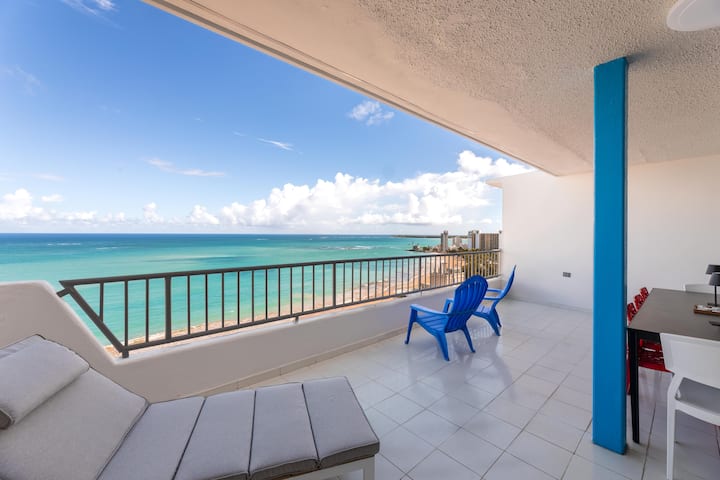 Casalin A Beachfront Penthouse With Epic Views - San Juan