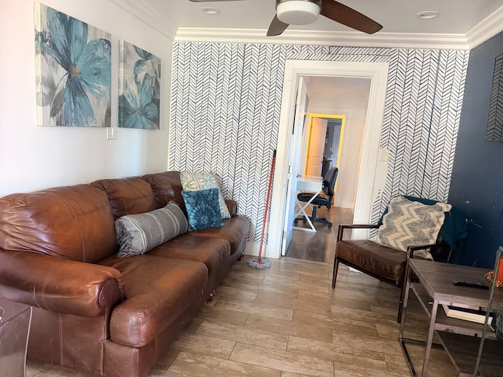 Central Location Near Disney+ Downtown La全獨立2房2浴哈剛 - Hacienda Heights, CA