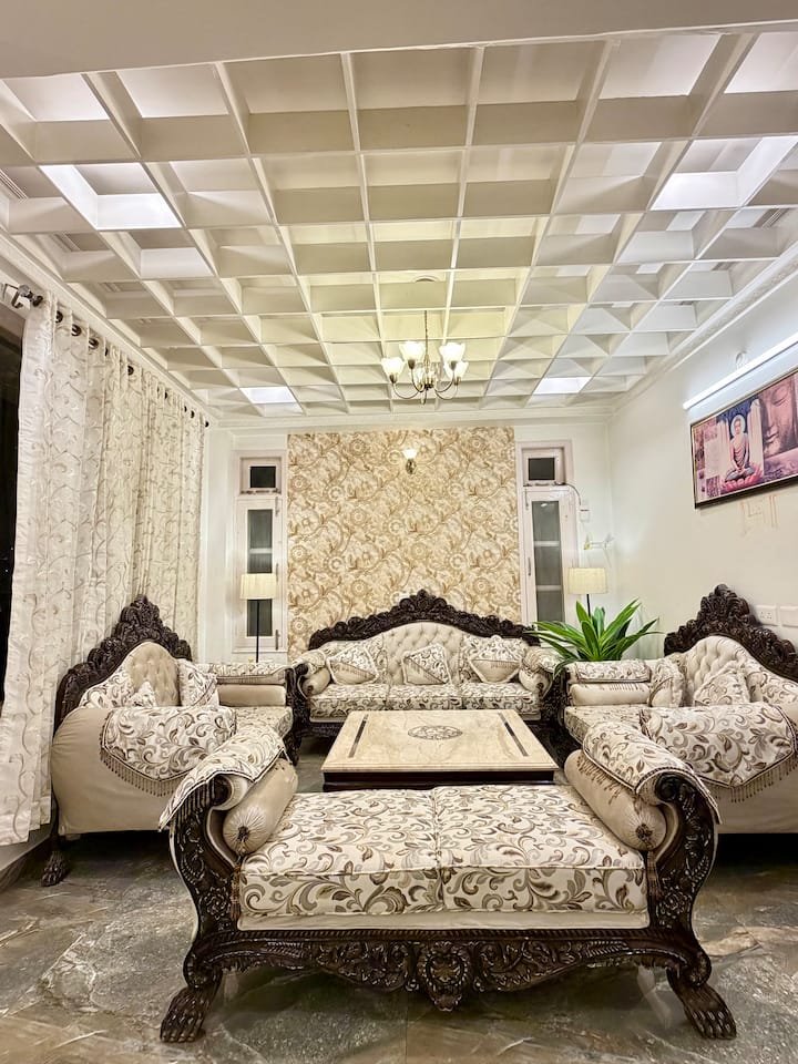 Thelittlehaven 2bhk With Terrace | Near Mall Rd - Shimla