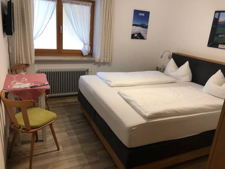 Low Budget Bergsteigerzimmer - Berchtesgaden