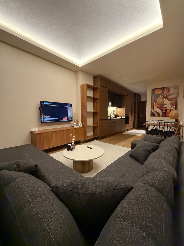 Ulaşımı Kolay, Minimalist Ve Ferah Konaklama - Alsancak