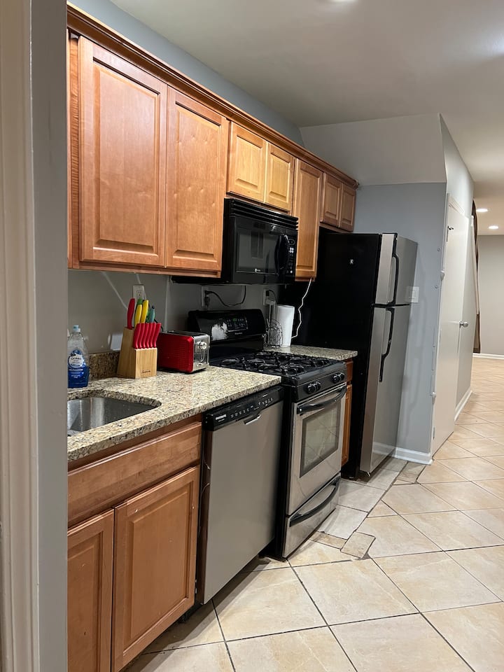 9 Private Unit Near Downtown Chicago - Chicago