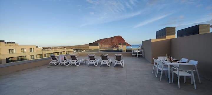 La Tejita, Sotavento Suites, El Medano. - San Isidro, Alicante