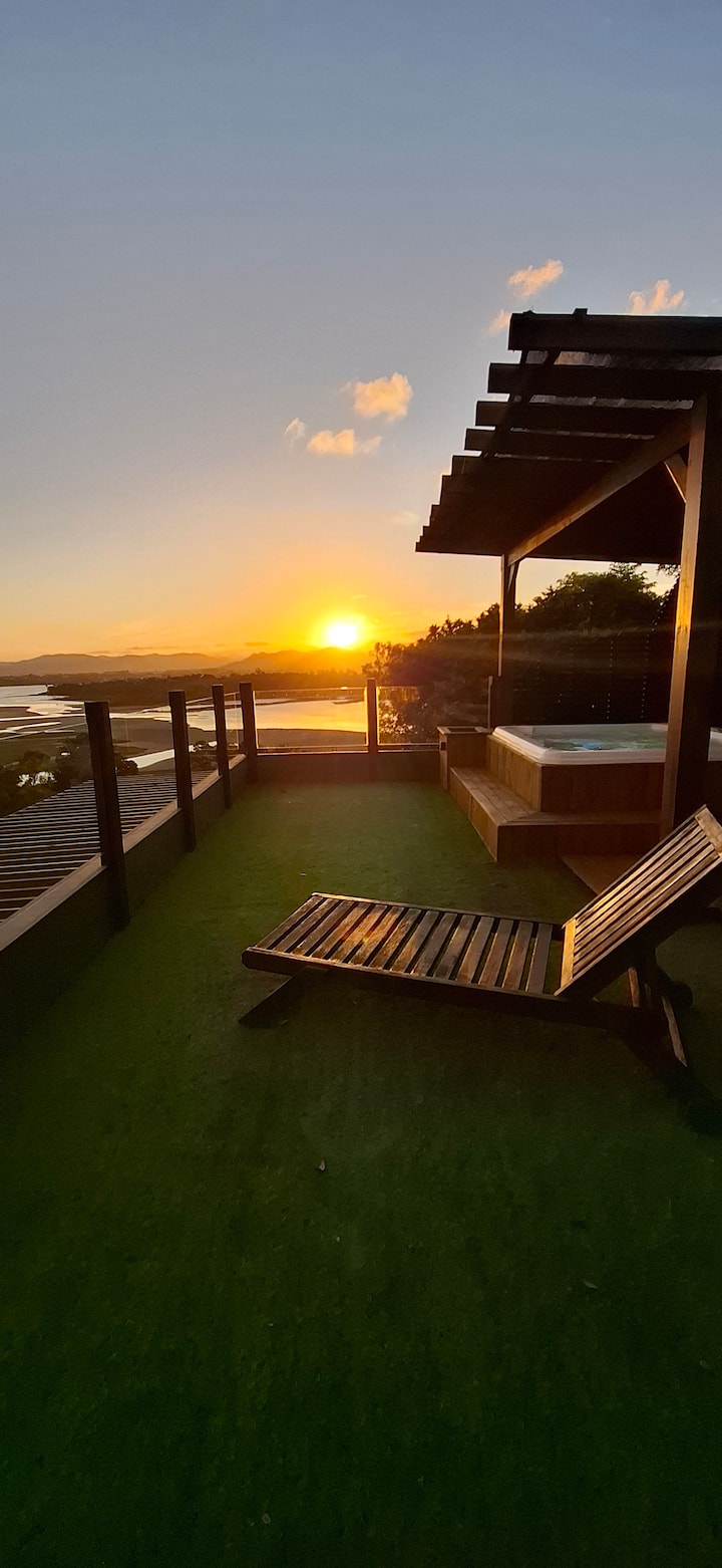 Refúgio Com Vista Panorâmica E Spa Privativo - Imbituba