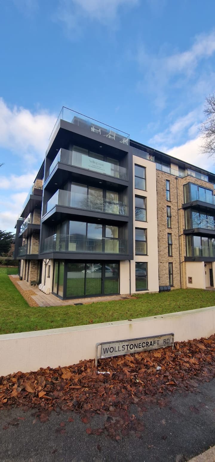 Open Mind Property – New Build 1-bed W/ Parking - Bournemouth