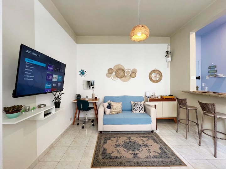 Beira Mar/ Wi-fi/vaga Certa/tudo Perto/ Ar Split - Santos