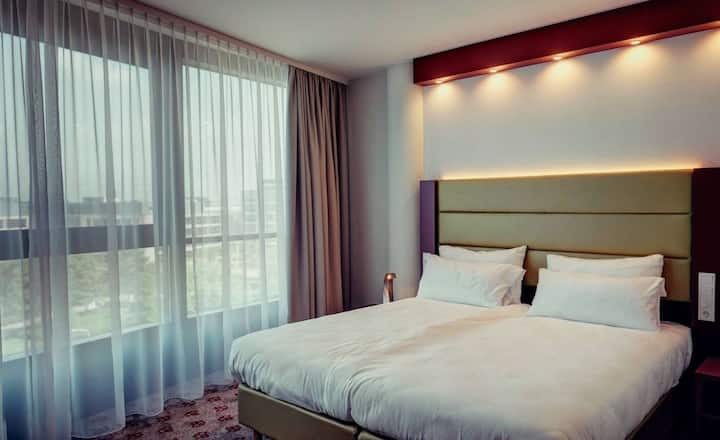 Comfort Room | Amedia Amsterdam | Near Museums - Hoofddorp