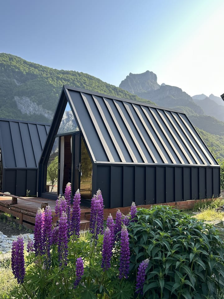 Guesthouse Vita - Private Cabin (Double) - Valbonë