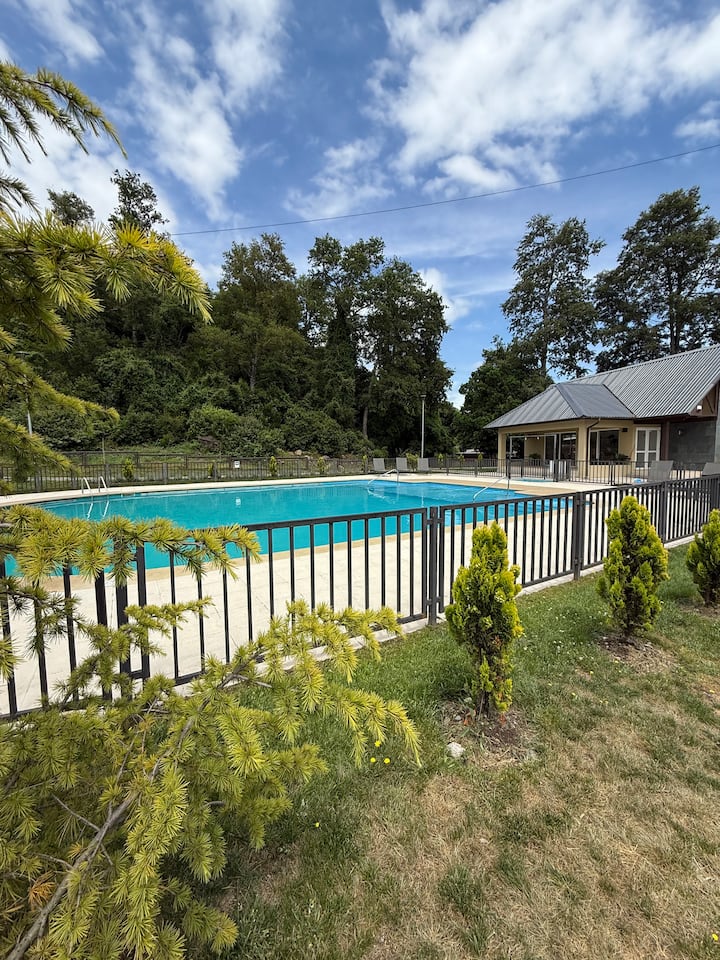 Hermosa Y Cómoda Casa Vacacional En Pucón - Pucón