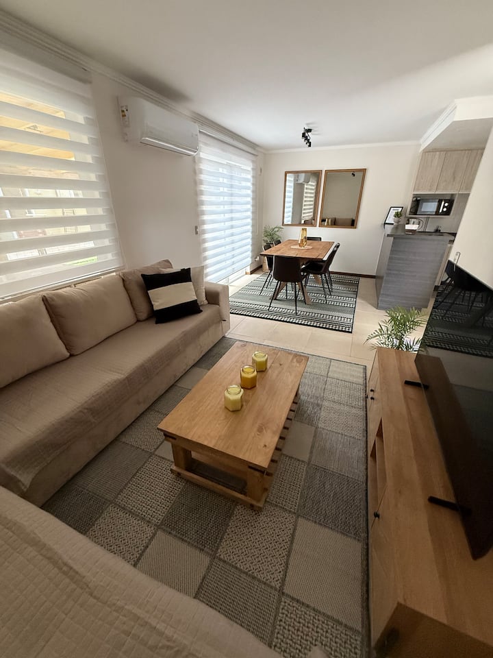 Hermosa Casa Vacacional En ¡Pucón Central! - Pucón